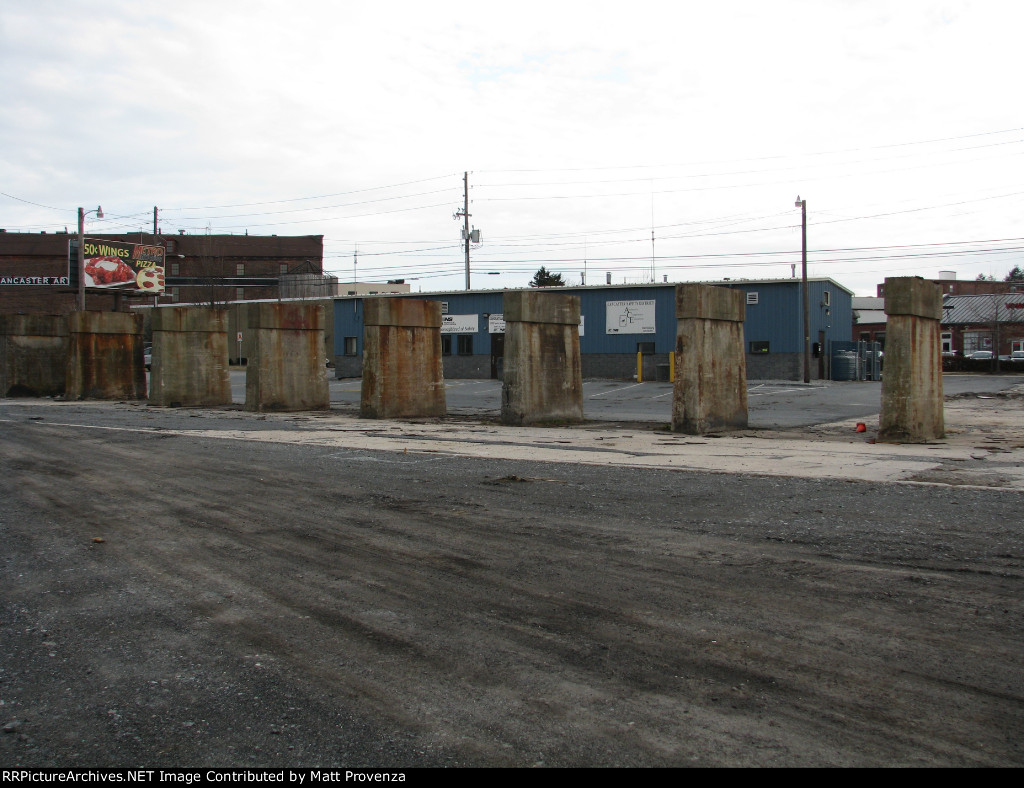 Dillerville Yard Loading ramp abandoned